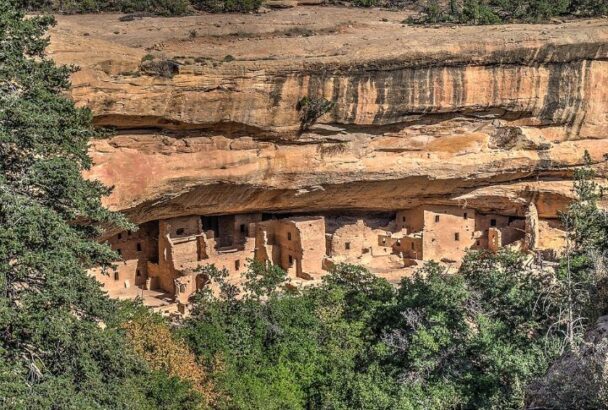 10 Rock Shelters And Cliff Dwellings That Show How Ancient Puebloans ...
